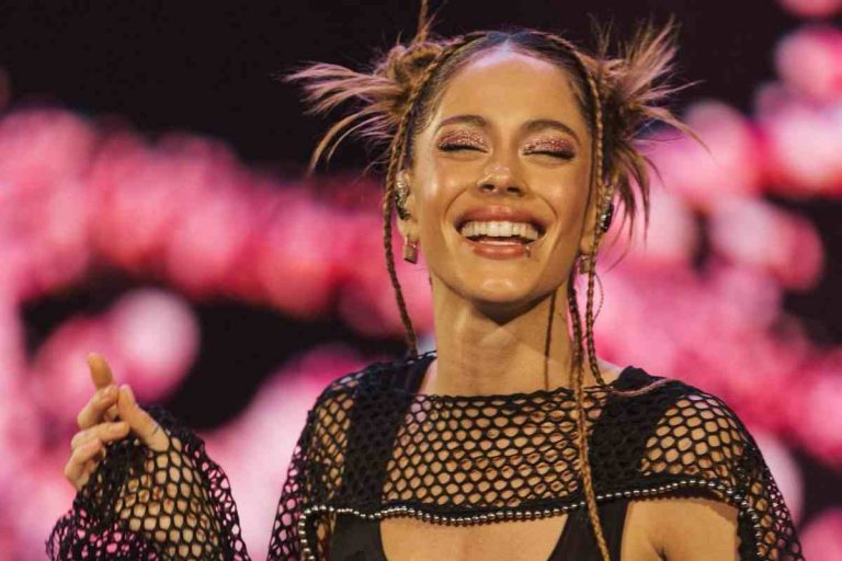 La estrella argentina Tini arrasa en España - Ella Hoy